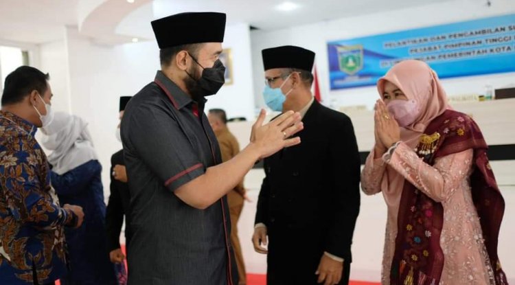 Tiga Pejabat Padang Panjang Dilantik, Wako Fadly Amran: Kita Berlari ...
