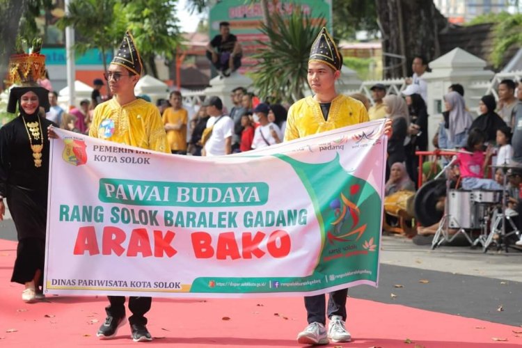 Baralek Gadang Kota Solok Di Karnaval Minang Creft 2022 - Horizone